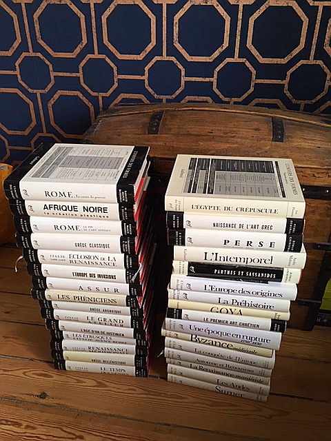 Lot de 16 livres de la collection L’Univers des Formes (Gallimard) sur Gens de Confiance